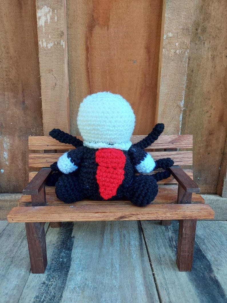 Slenderman Crochet Pattern | Horror | No Sew Amigurumi Pattern | Slendy ...