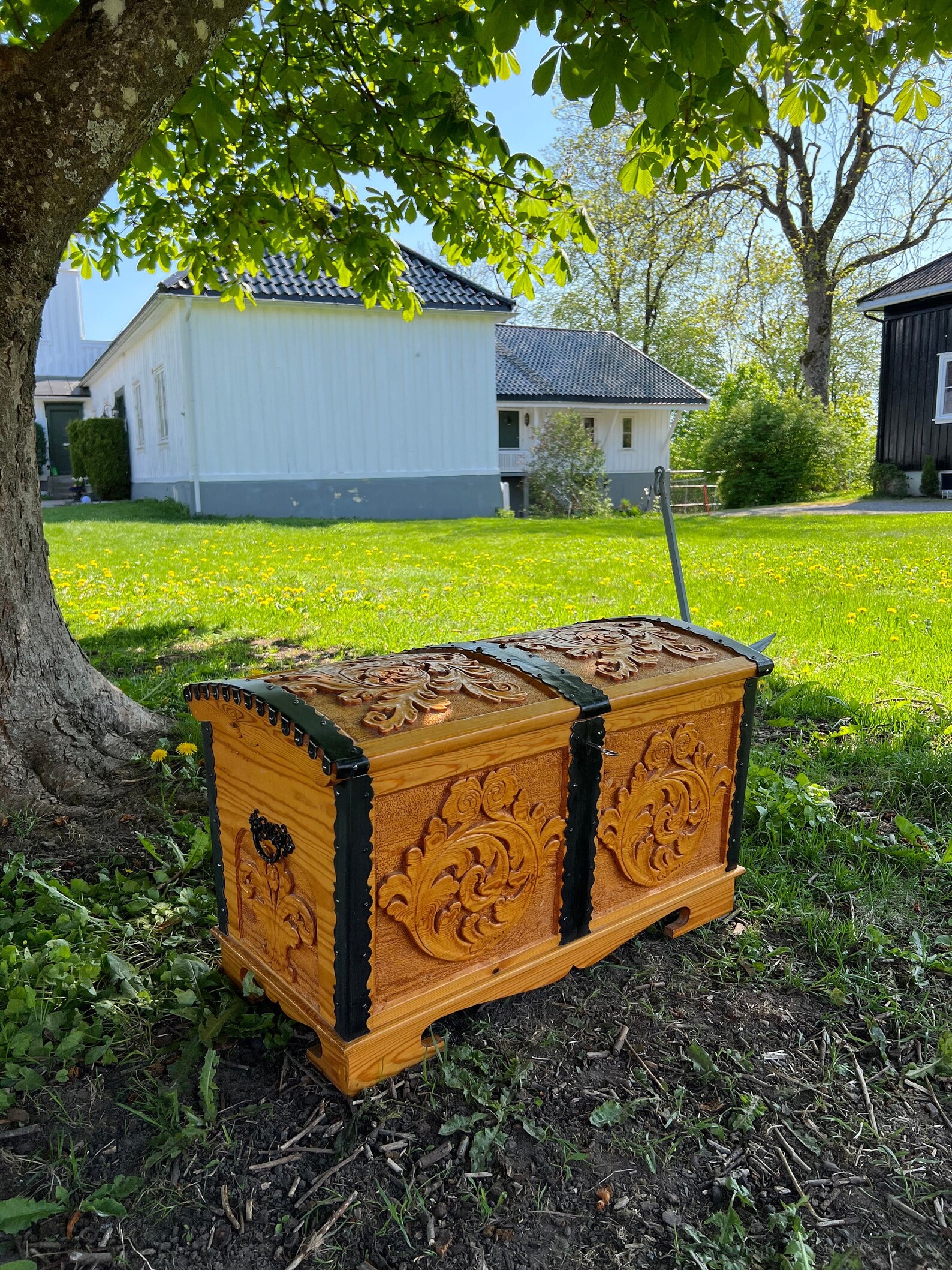 1980s Stunning Norwegian Handcrafted Chest, Wood Carving Rosemaling ...
