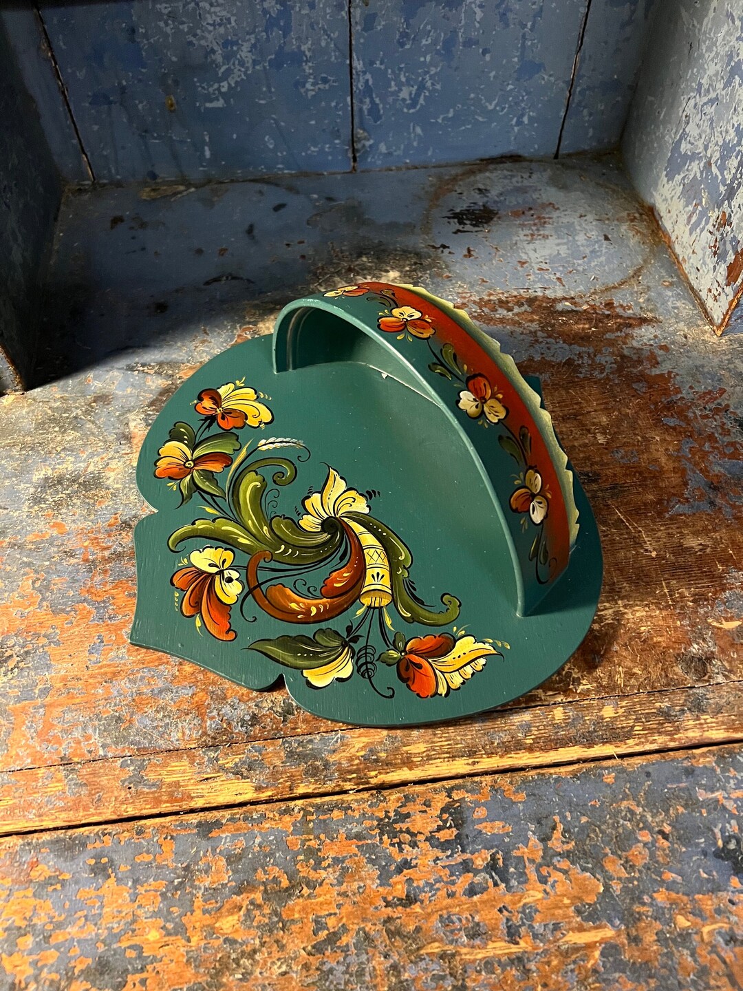 Ca. 1980s Norwegian Rosemaling Wall Potte/ Wall Decor/ Flower Potte ...