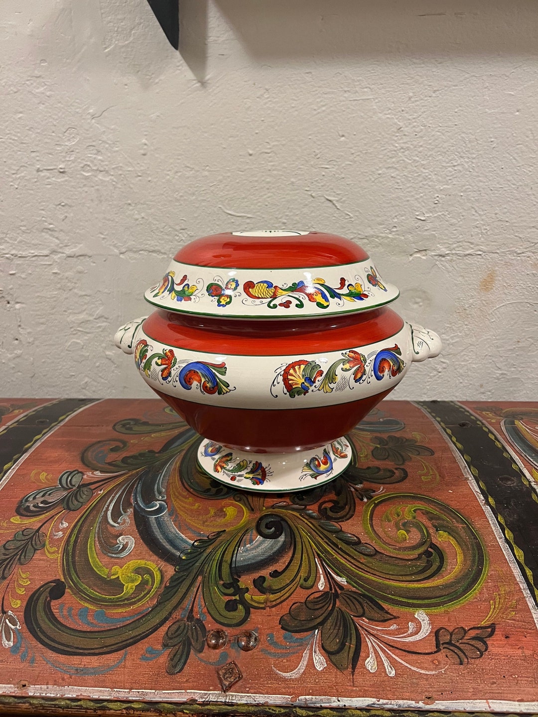 A Large 1920s' Porridge Tureen From Egersund, Norway With Handpainted ...