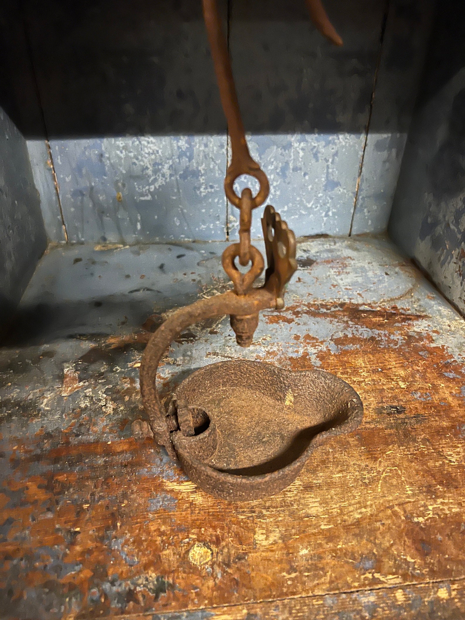 17/1800s RUSTIC Oil Lamp, Primitive Norwegian Antique Hanging Lamp ...