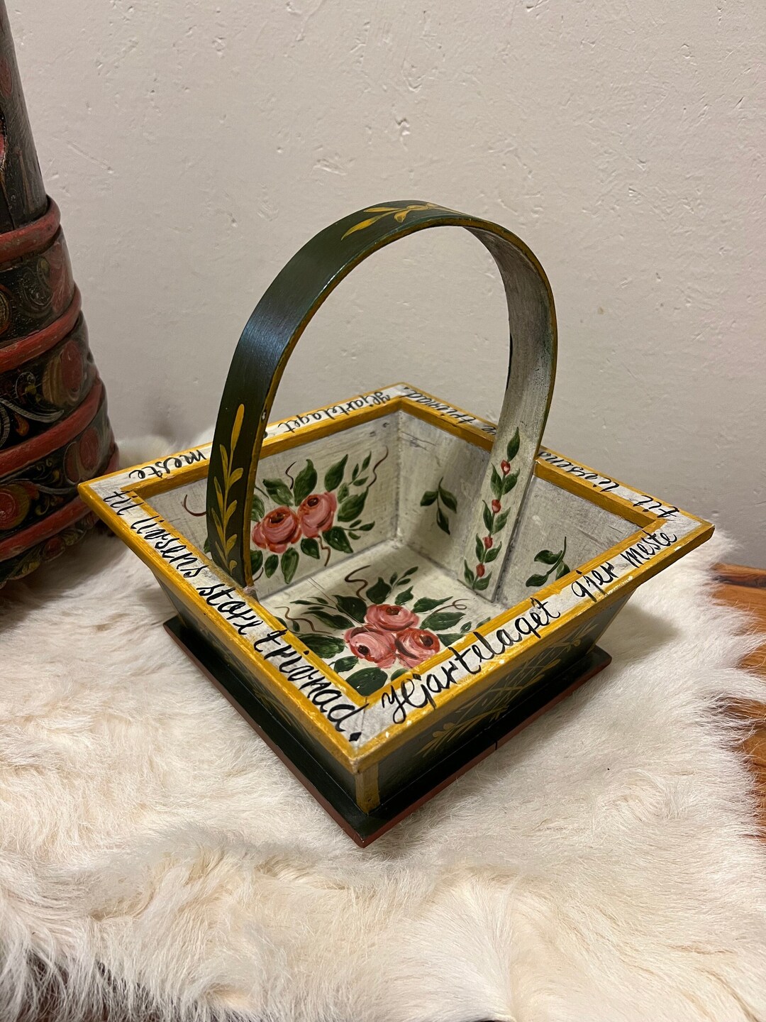 Vintage Handcrafted RUSTIC Basket With Beautiful Patina, Country ...