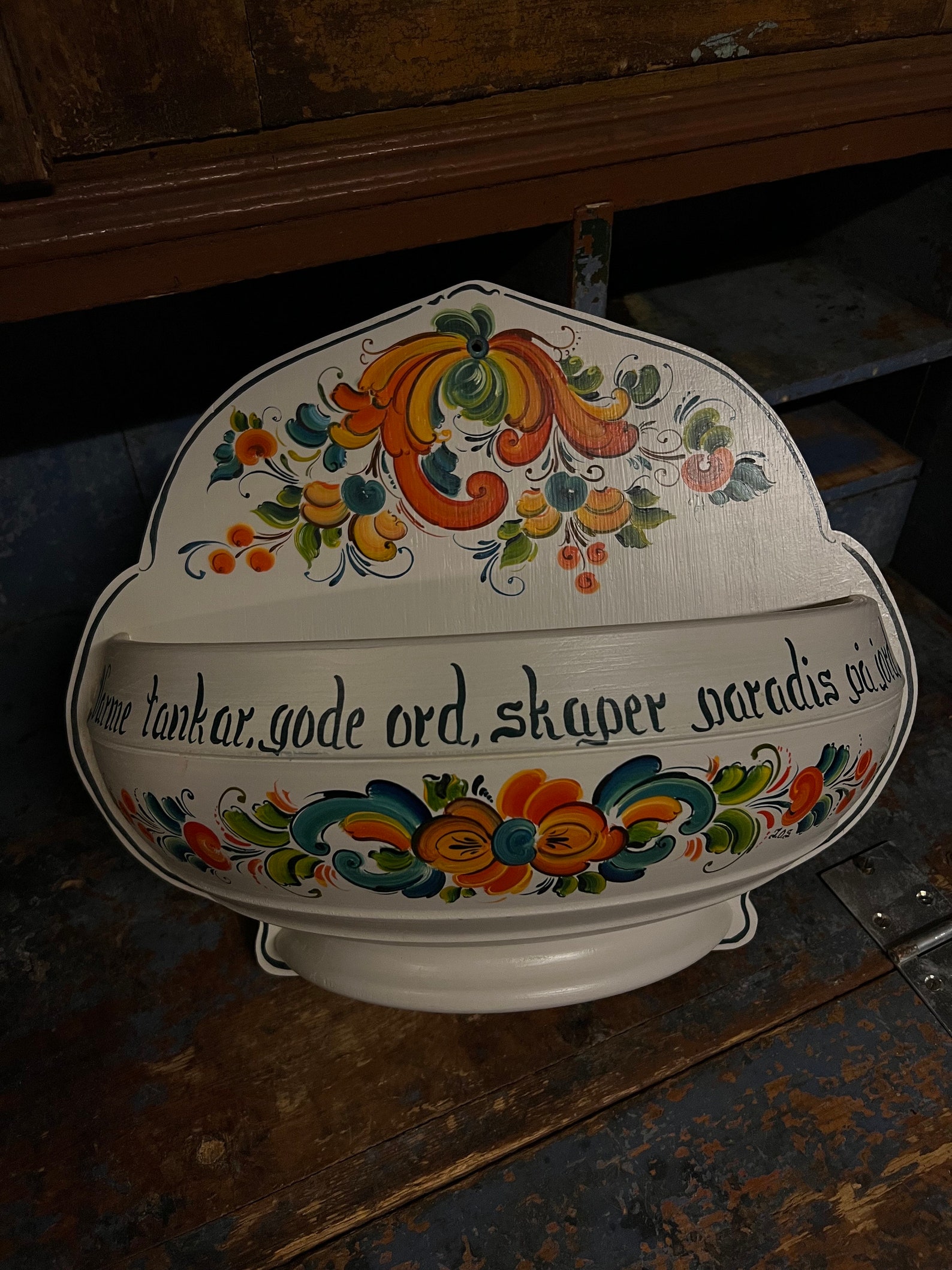 Vintage 1980s Norwegian Rosemaling Wall Potte/ Wall Decor/ Flower Potte ...