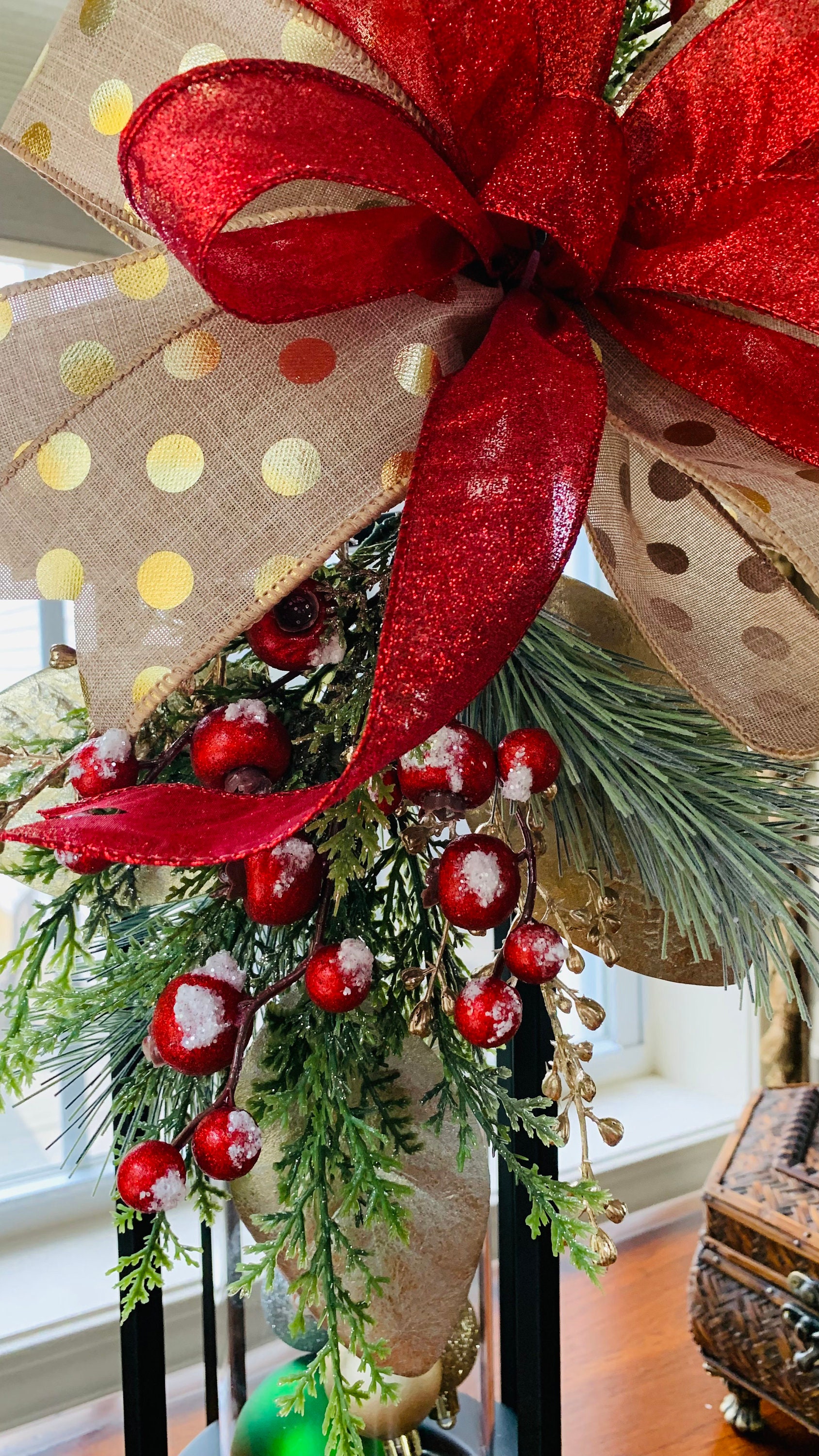 Gorgeous Christmas Lantern Topper, Holiday Table Centerpiece, Indoor ...