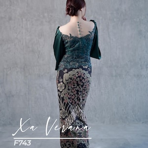 Emerald Green Dress, Kebaya Modern, Custom Kebaya Indonesian Batik ...