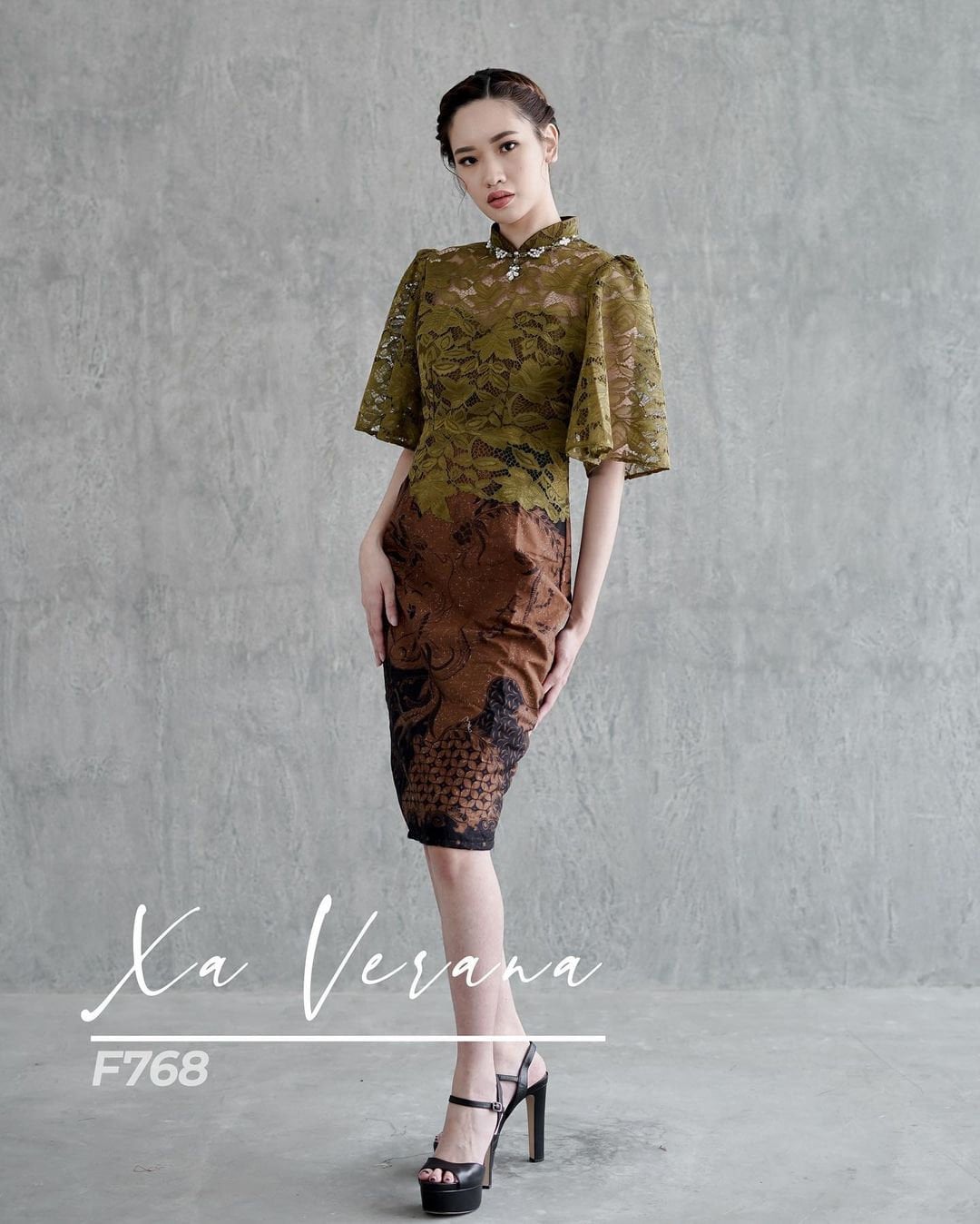 Indonesian Traditional Dress for Woman Personalized - Etsy