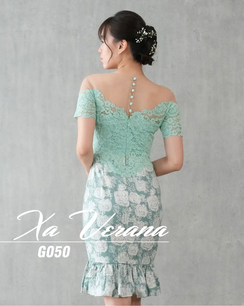 Kebaya off Shoulder, Kebaya Modern, Custom Party Dress, Batik Abstract ...