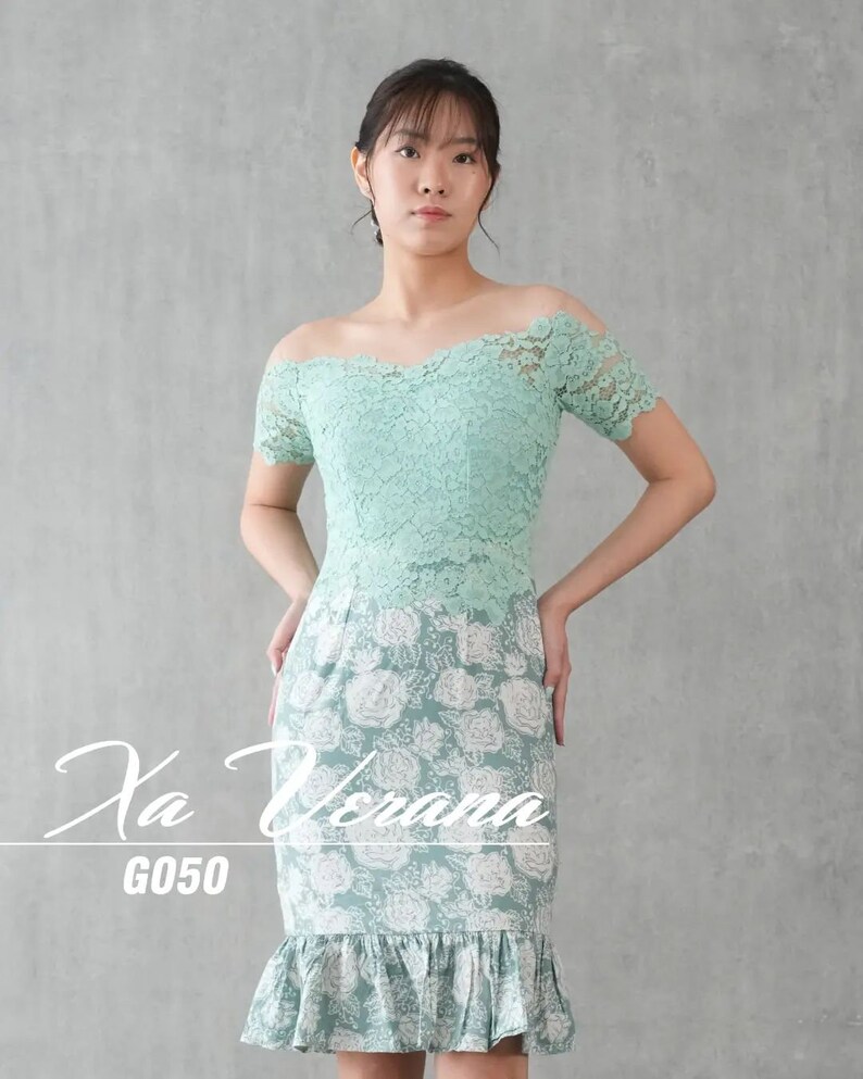 Kebaya off Shoulder, Kebaya Modern, Custom Party Dress, Batik Abstract ...