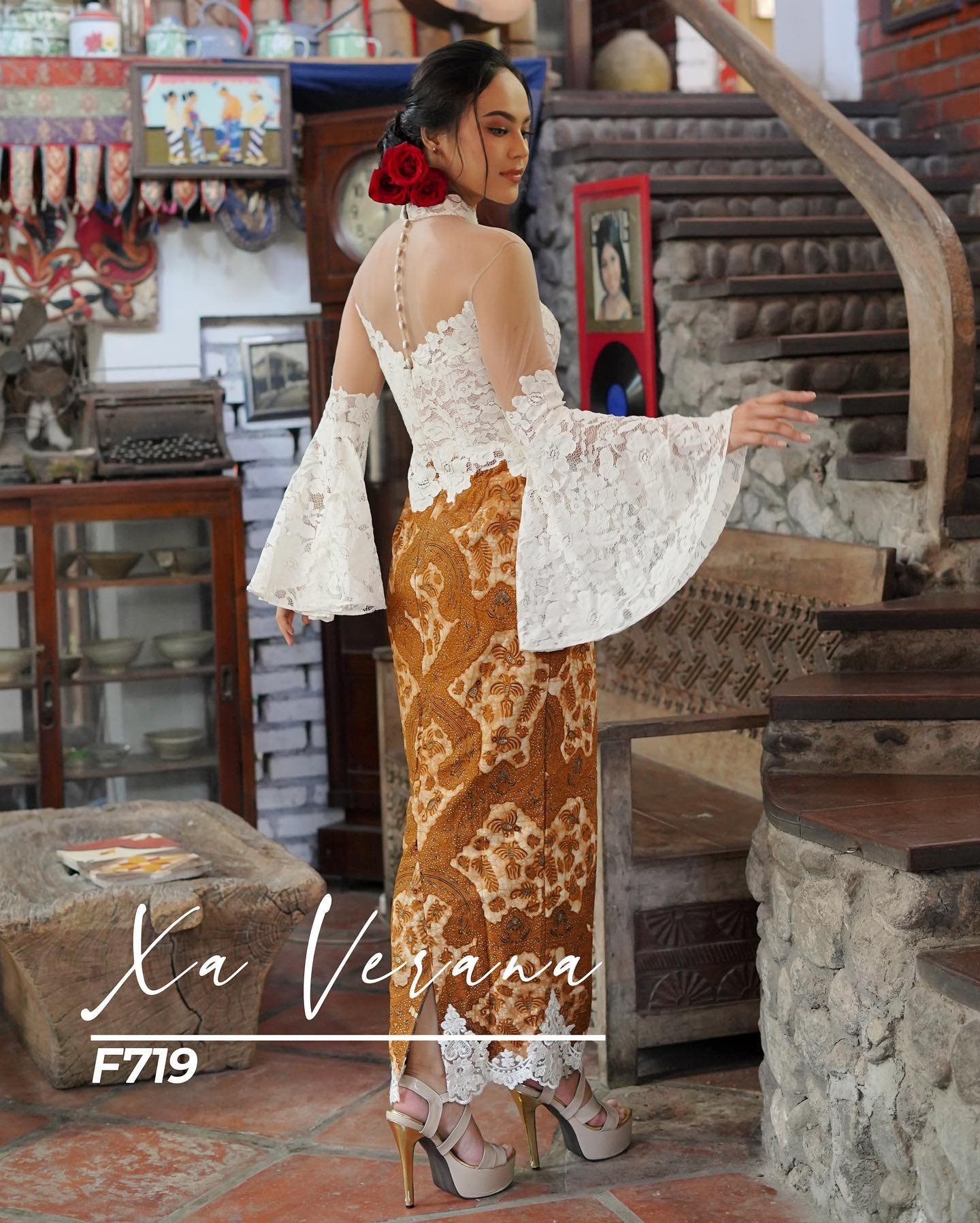 Kebaya Wedding, Bride Batik Skirt,indonesian Bride,wedding Dress ...