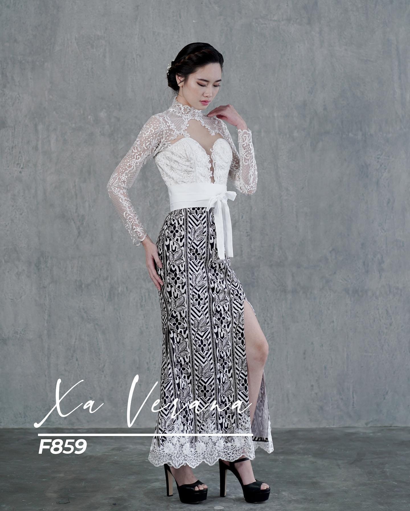 White Kebaya, Kebaya Modern, Custom Kebaya by Request, Indonesian Dress ...