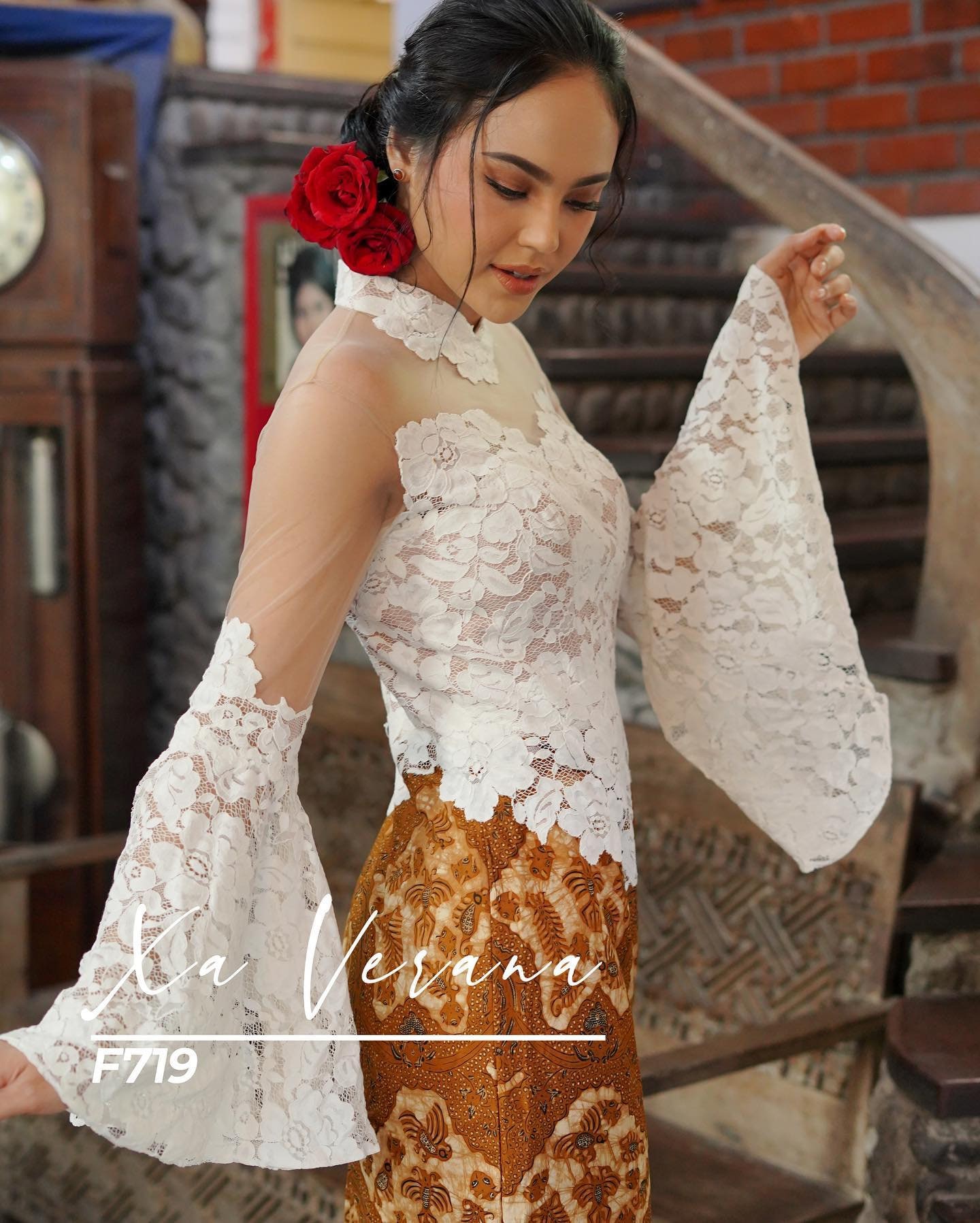 Kebaya Wedding, Bride Batik Skirt,indonesian Bride,wedding Dress ...