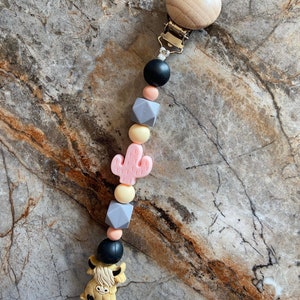 Highland Cow Silicone Pacifier Clip | Cactus Baby Shower Gift - Etsy