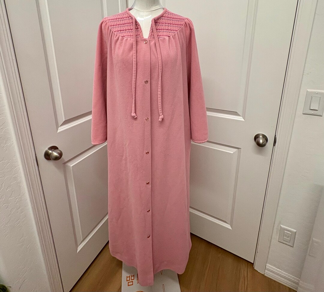 Vintage 1970s Kayser Pink Housecoat Long Button Front Robe Cozy Retro ...