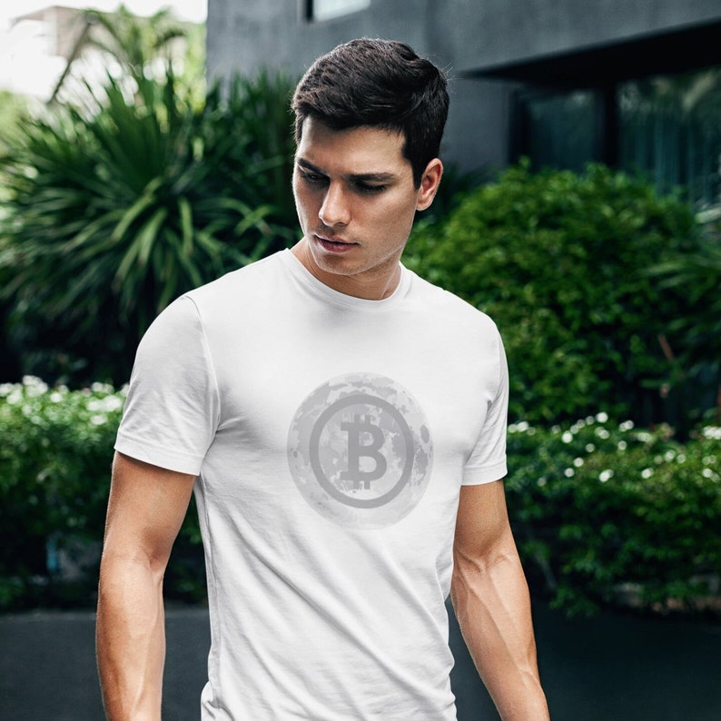 Bitcoin Moon Flag Shirt T-shirt Cryptocurrency Crytpo Stock Trading ...