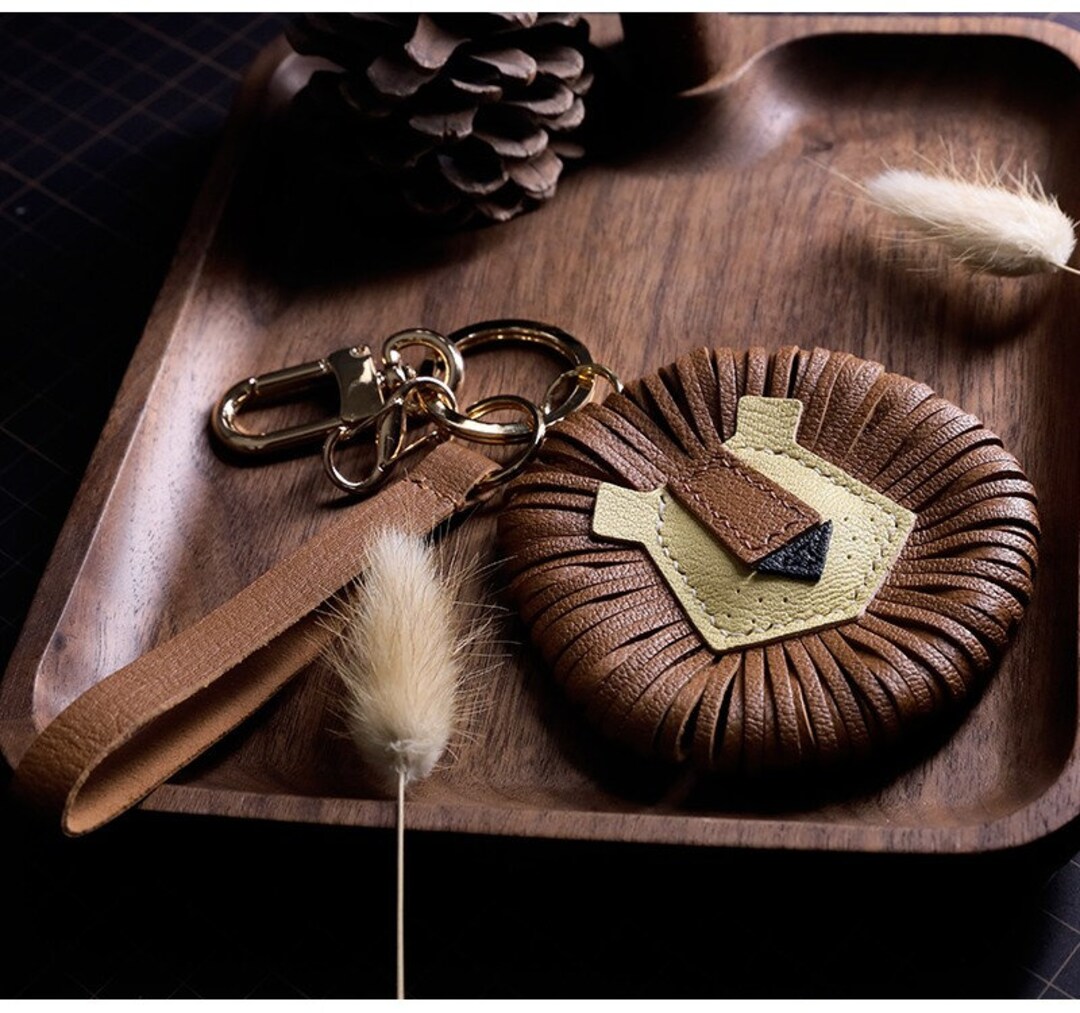 Handmade Leather Lion Bag Hangers Lion Key Chain Car Key Chain Leather ...