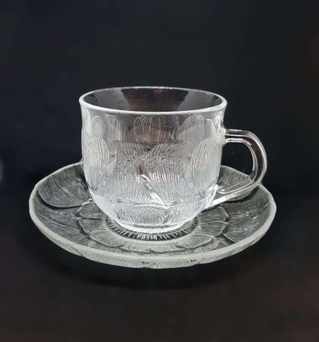 Arcoroc France fleur Glass Teacup and Saucer Set - Etsy