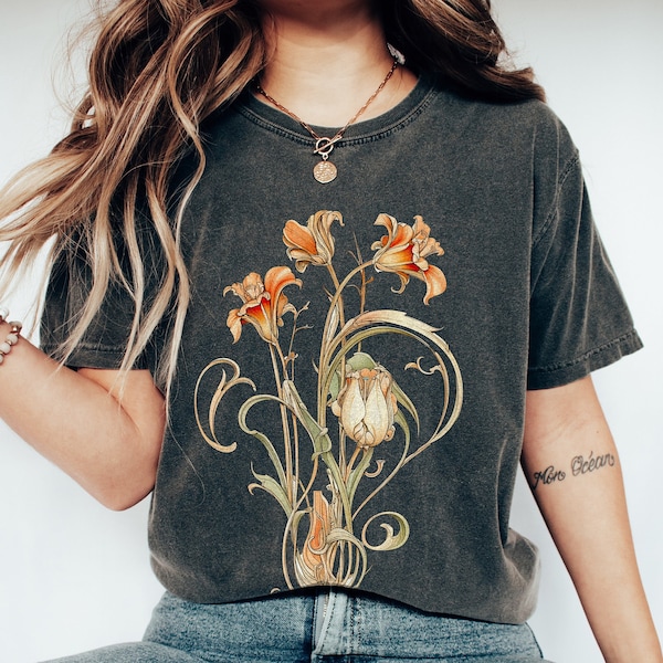 Cottagecore Flower Tshirt - Etsy