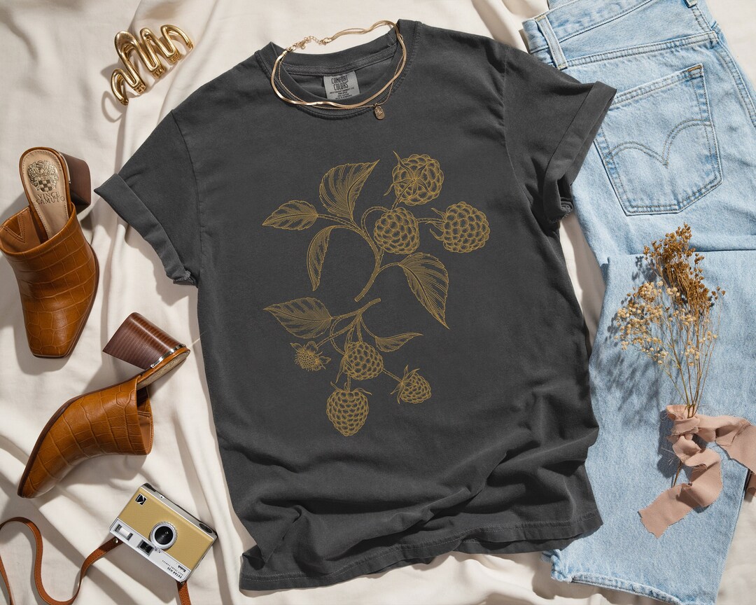 Boho Aesthetic Shirt, Vintage Botanical Raspberries Tshirt, Trendy ...