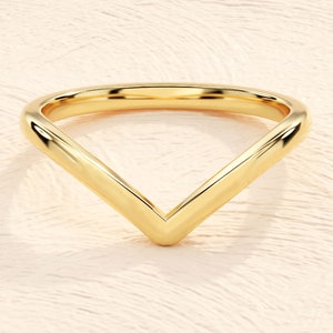 14k Solid Gold Plain Curved Wedding Ring / Plain Minimalist Bridal Wedding Band / 14k Gold ...