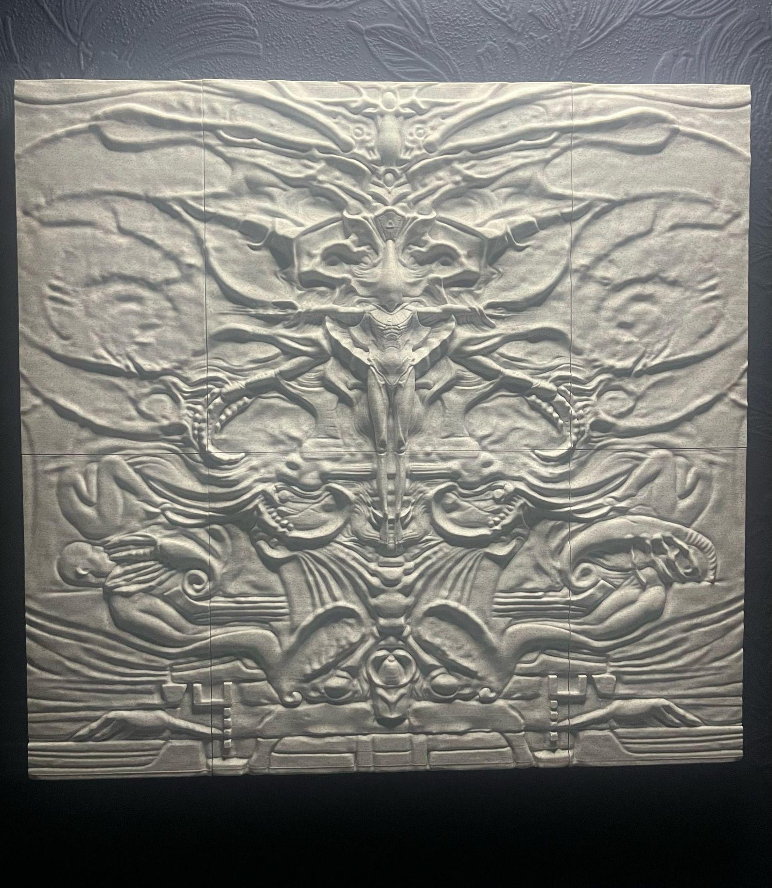 Aliens Mural Deacon Wall Art 3d Printed, Unique Design, H R Geiger ...