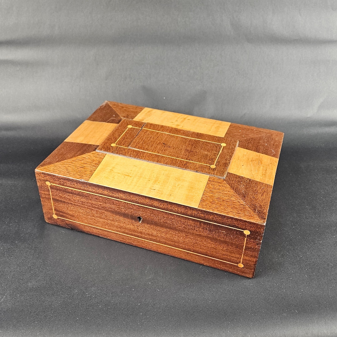Antique Shaker Sewing Box With Mixed Wood Inlays - Etsy