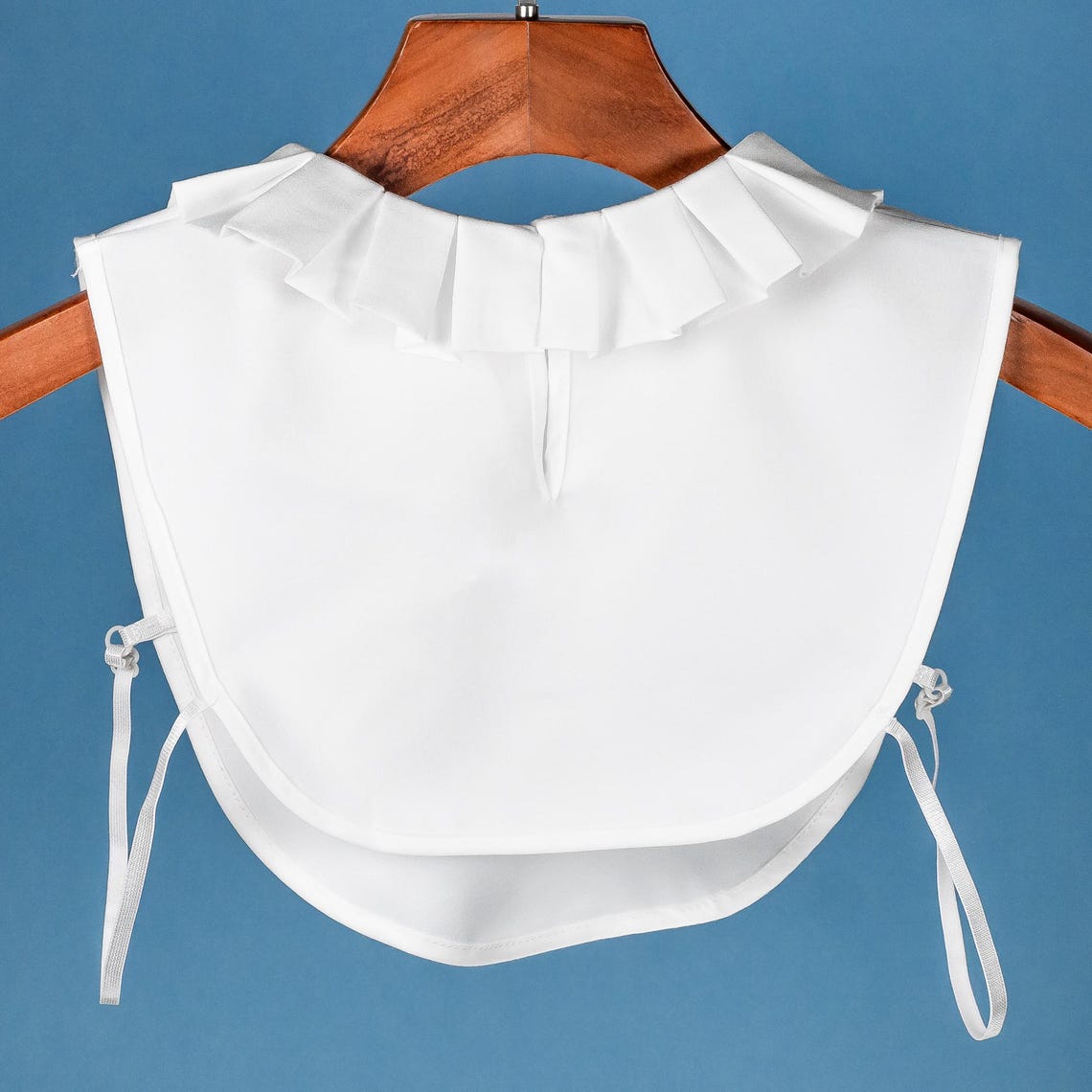 White Pleated Round False Collar Satin Crepe Design for Women Girls ...
