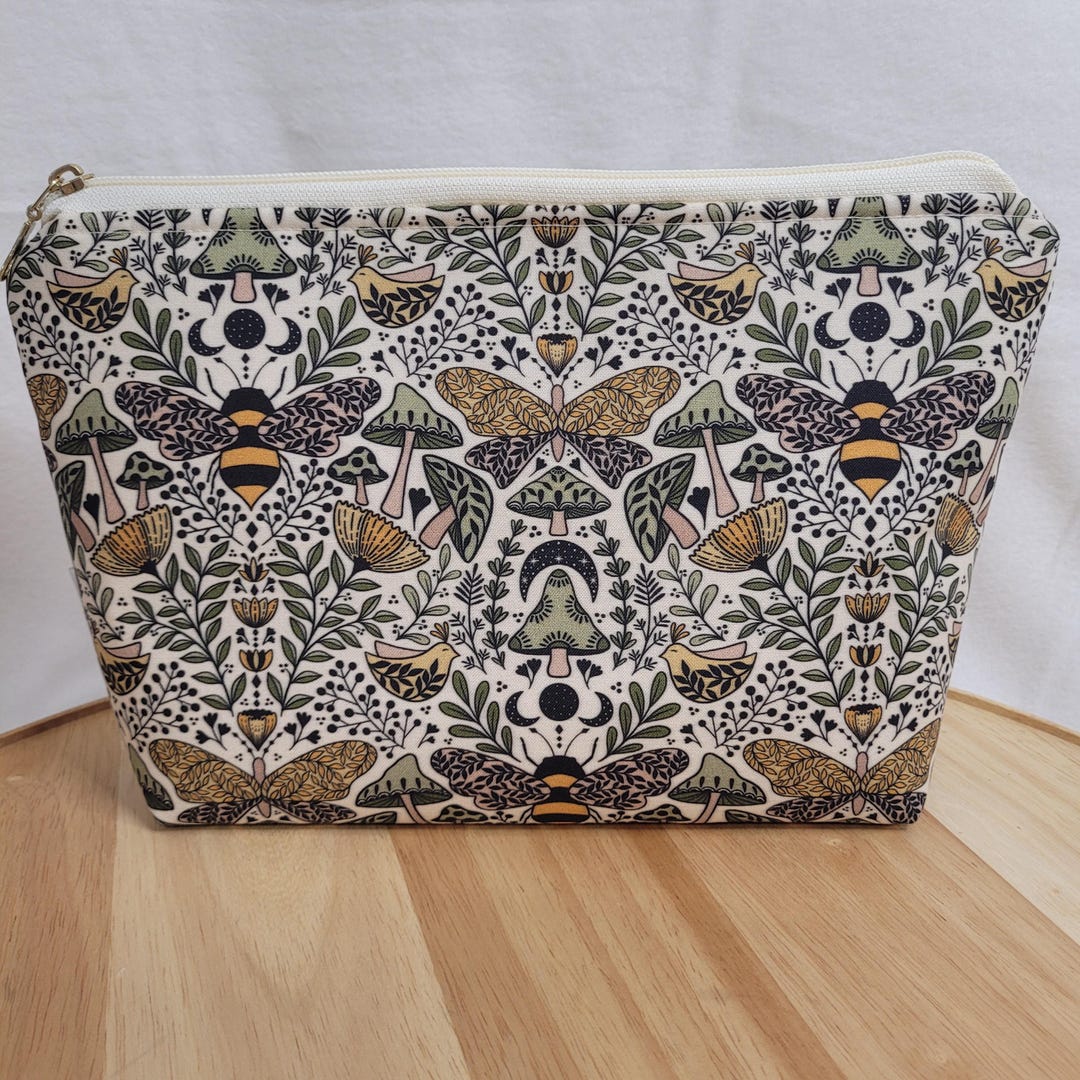 Extra Large Flat Bottom Zippered Pouch Bag in Stunning Nature Forest ...