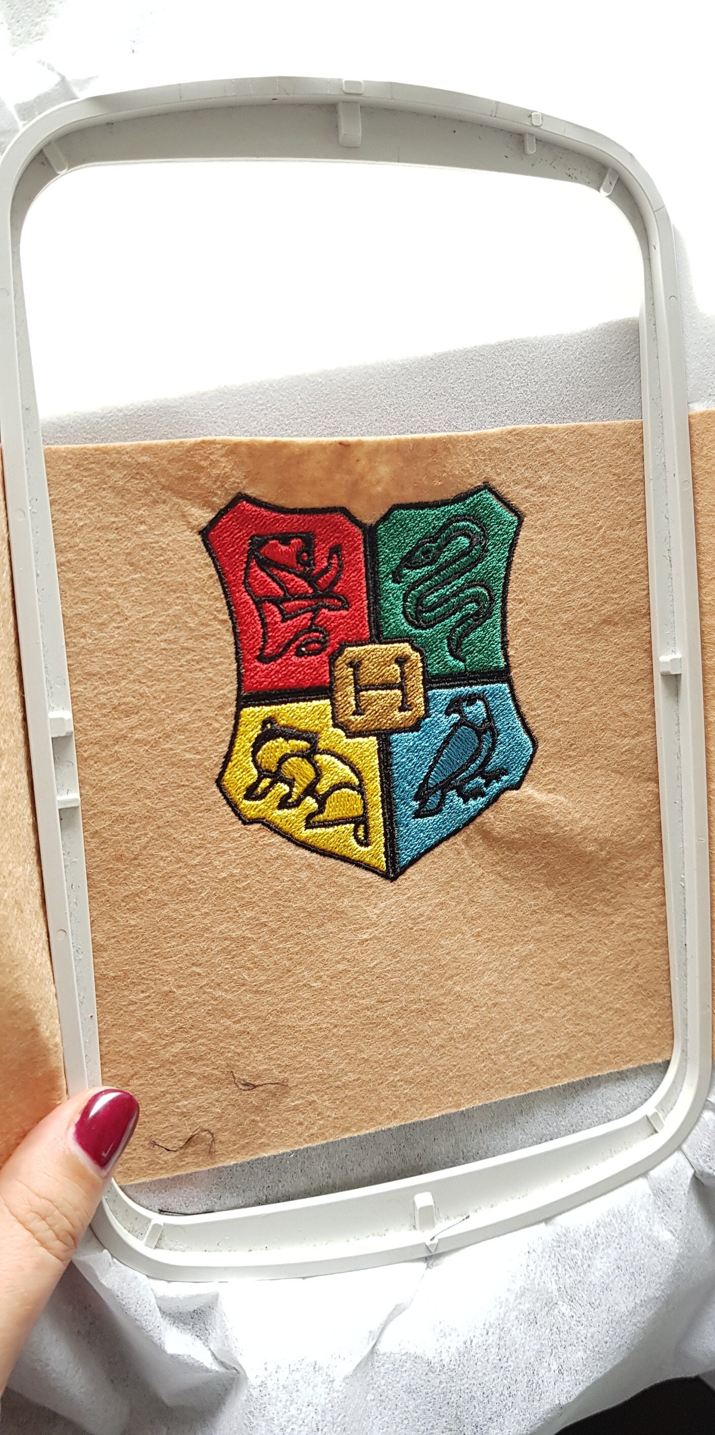 File for Embroidery Machine, Embroidery File. Coat of Arms Hogwarts, 7 ...