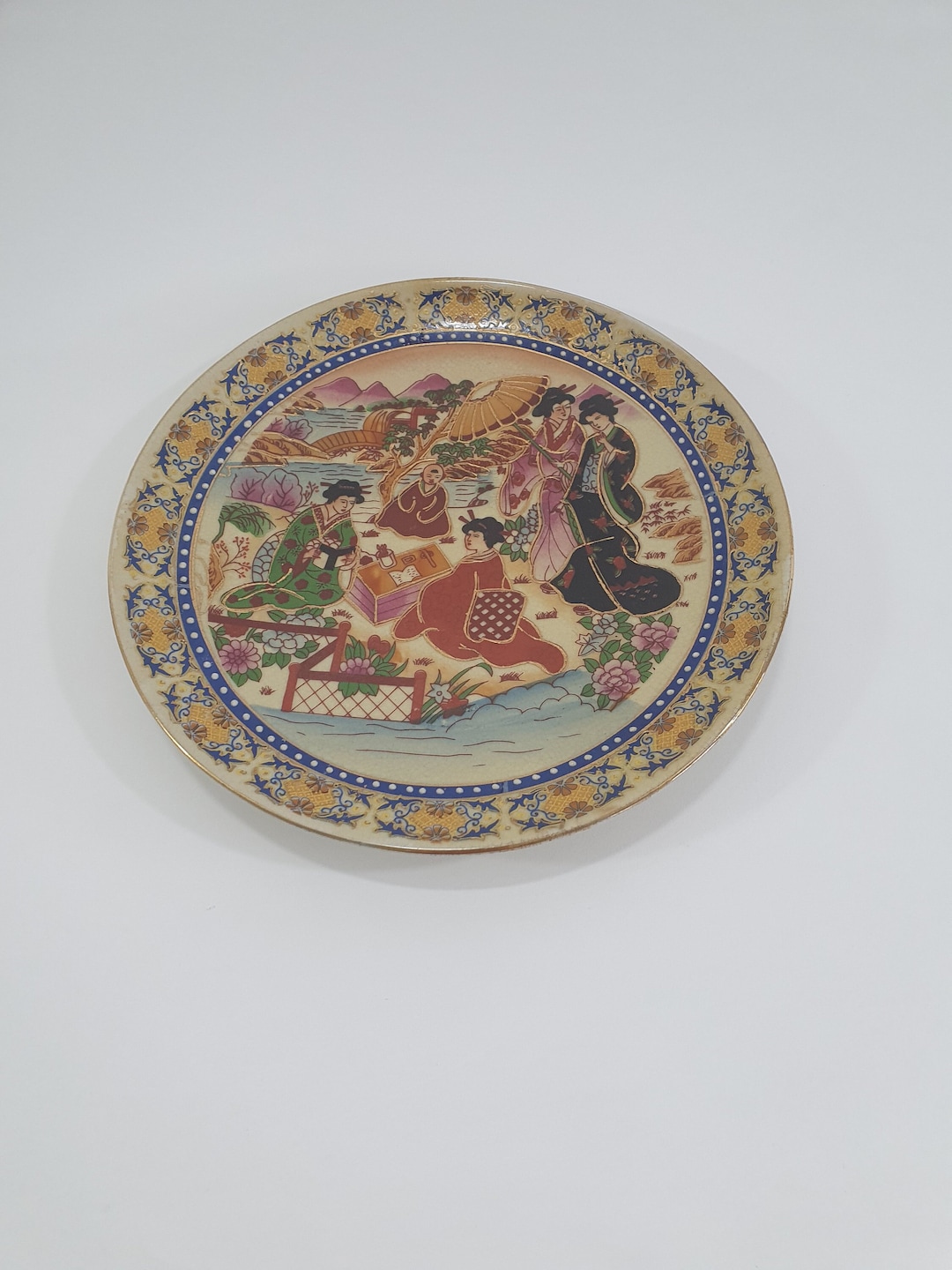 Vintage Japanese Satsuma Display Plate Finished in Embossed Gold ...