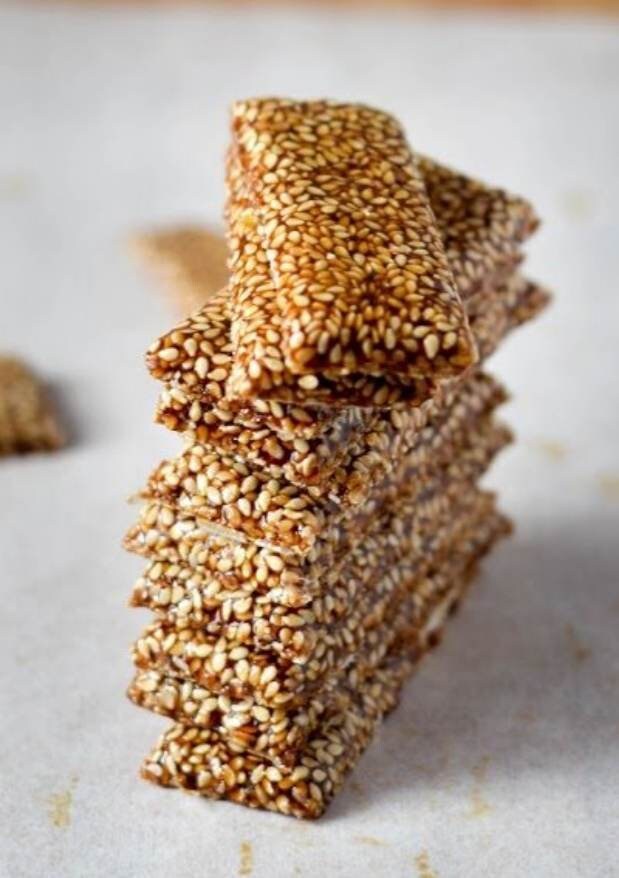 Handmade Greek Pasteli With Sesame and Honey -energy Bars Sesame With ...