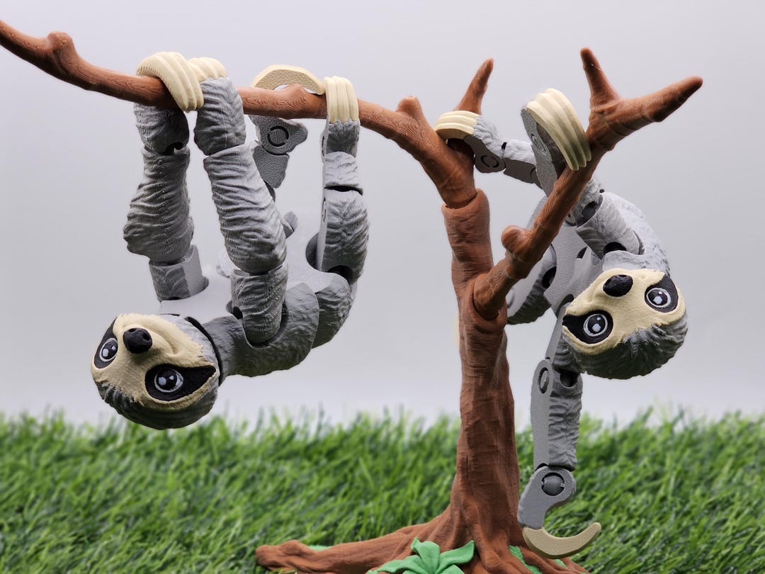 3D Printed Articulated Sloth Figurine: Hanging Desk Decor - Etsy UK