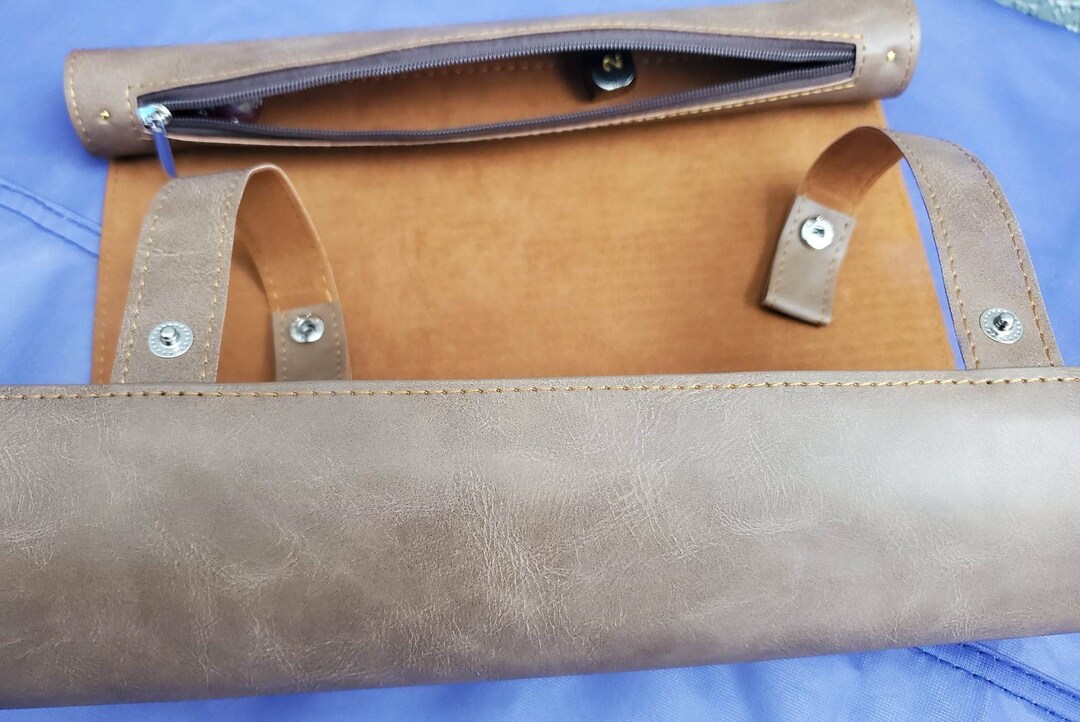 Natural Beige Dice Rolling Mat, Camel Tone Velvet Lining and Zipper ...