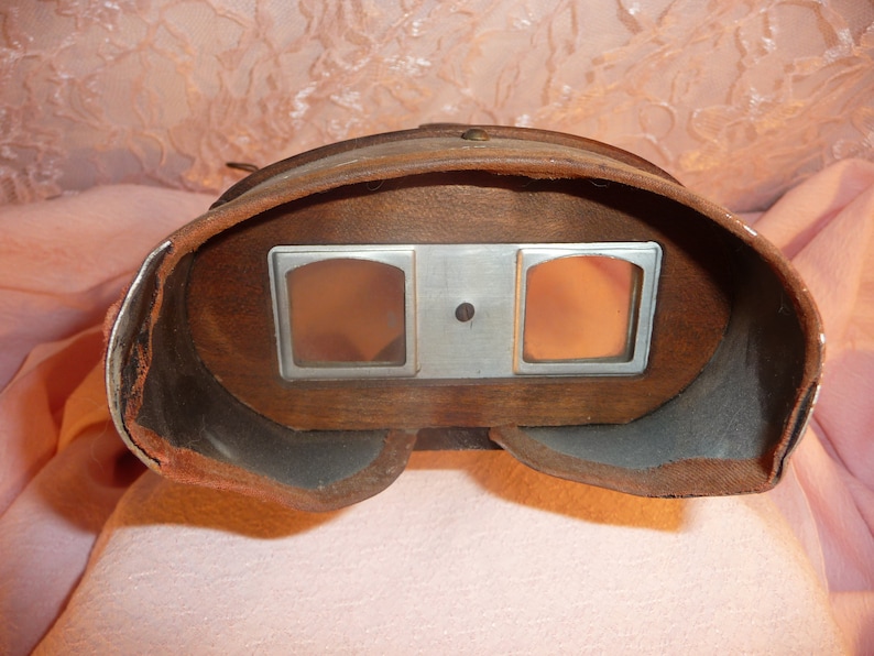 Vintage Stereo Viewer Stereoscope With 15 Cards, Photos Vintage ...