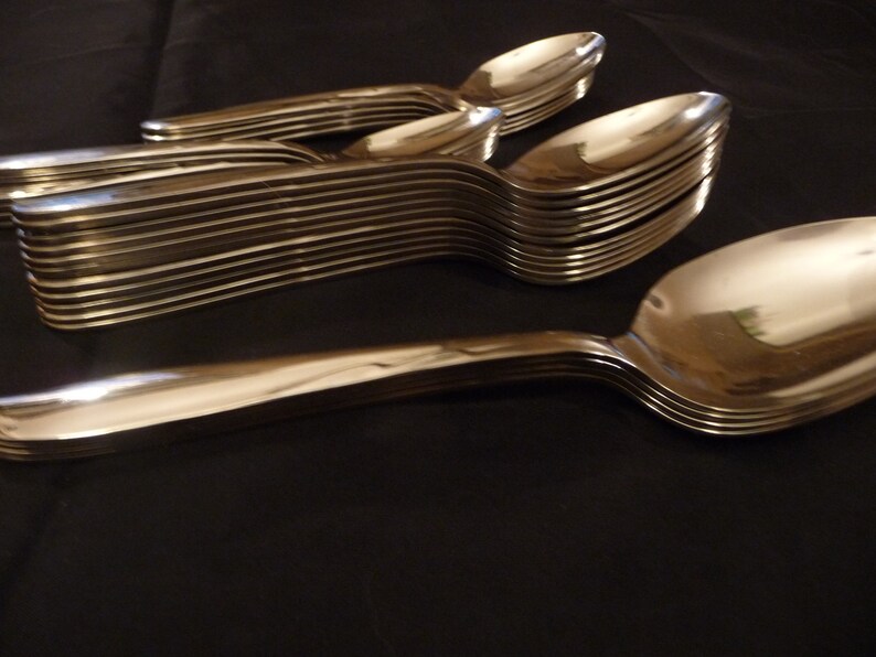 44 Pieces of Duchess Silverware Rena-ware Distributors - Etsy