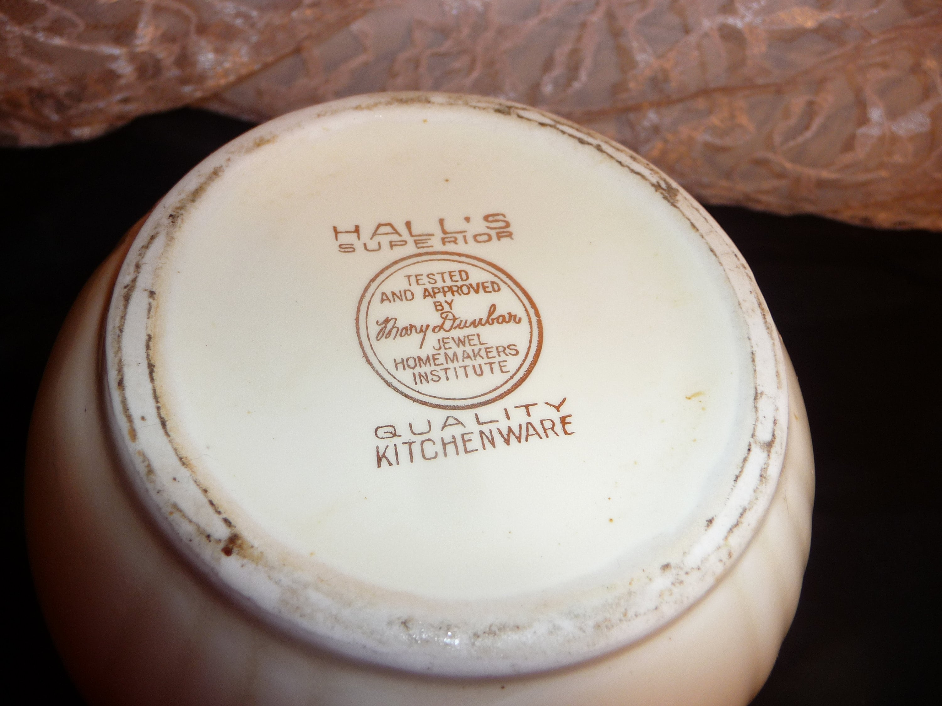 Vintage Hall Jewel Tea Autumn Leaf Pitcher, Hall's Superior, Mary ...