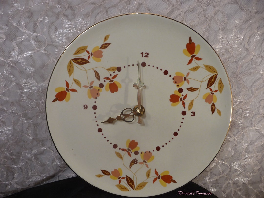 Vintage Jewel Tea, Autumn Leaf Clock, Hall, Salesman's Award Wall Clock ...