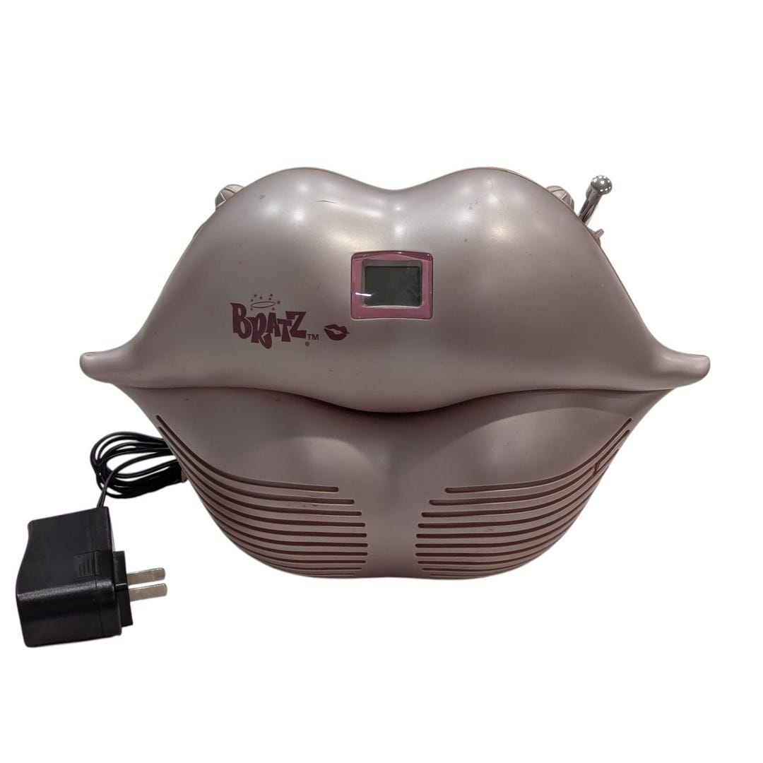 Y2K Bratz Lips AM/FM Radio CD Player Tested Read Description - Etsy
