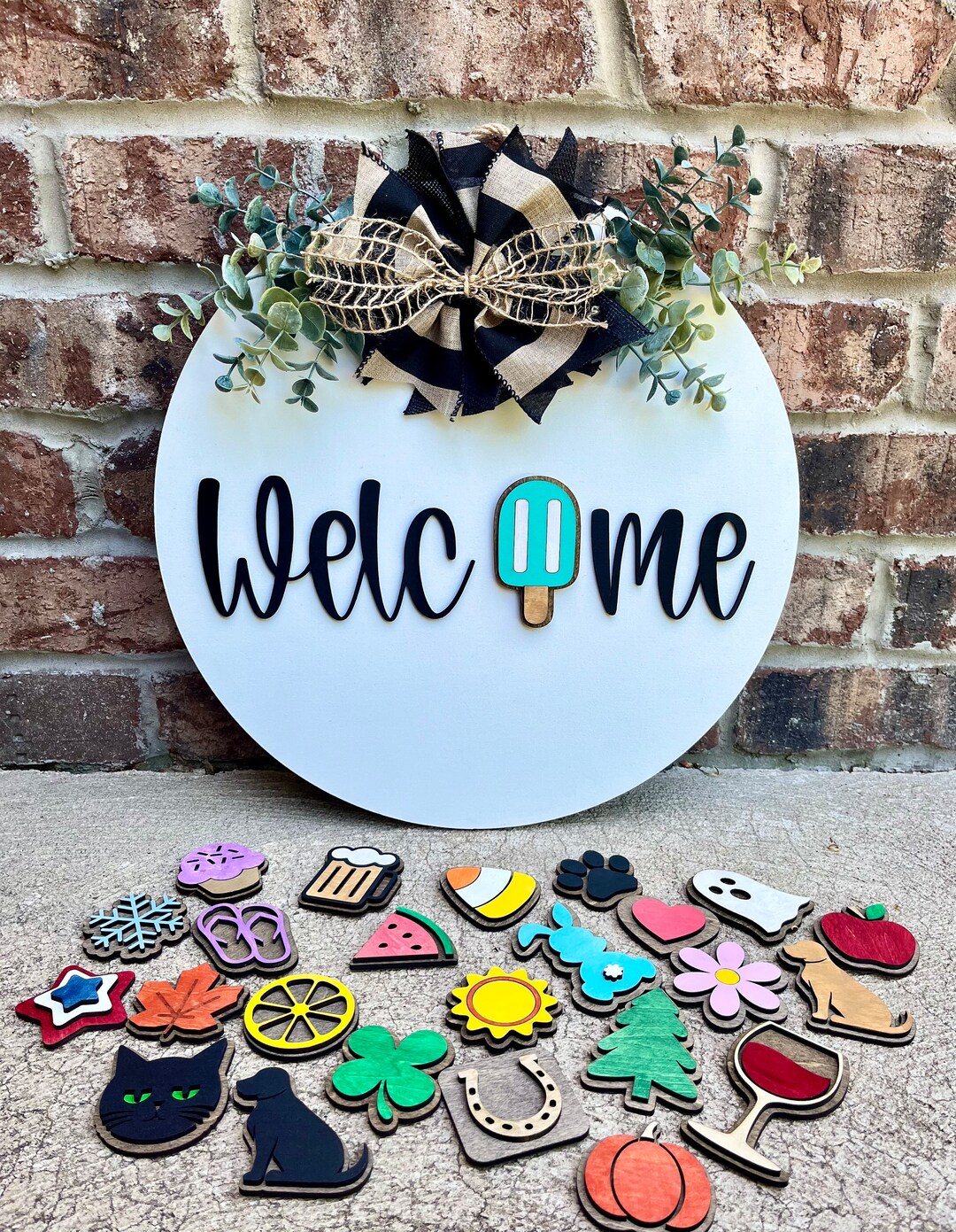 Changeable Welcome Door Hanger, All Seasons Welcome Sign ...