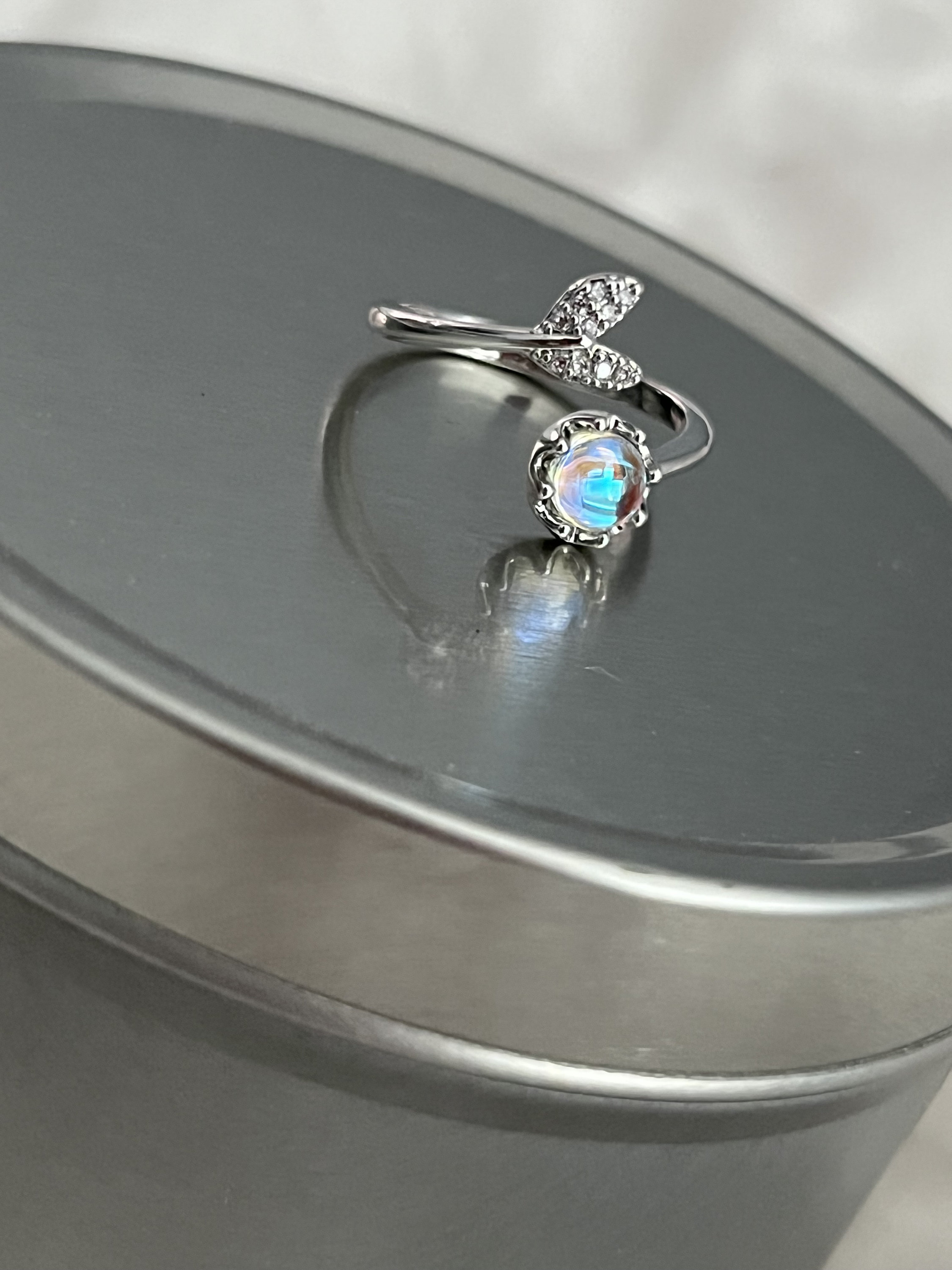 Cute Elegant Rhinestones Mermaid Shaped Zircon Ring, Adjustable Mermaid ...