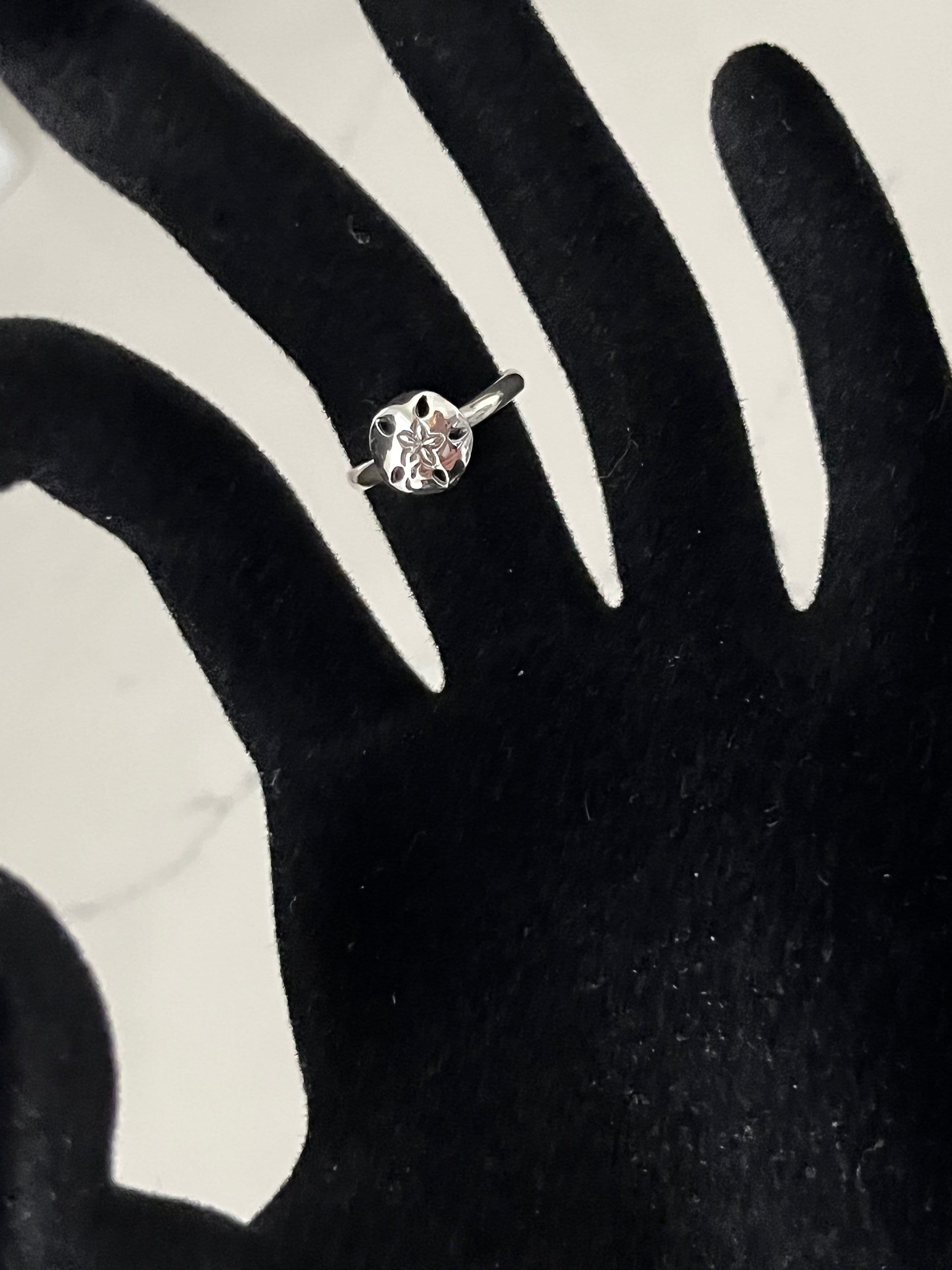 Sterling Silver Sand Dollar Ring, Nautical Jewelry, Beach & Ocean ...