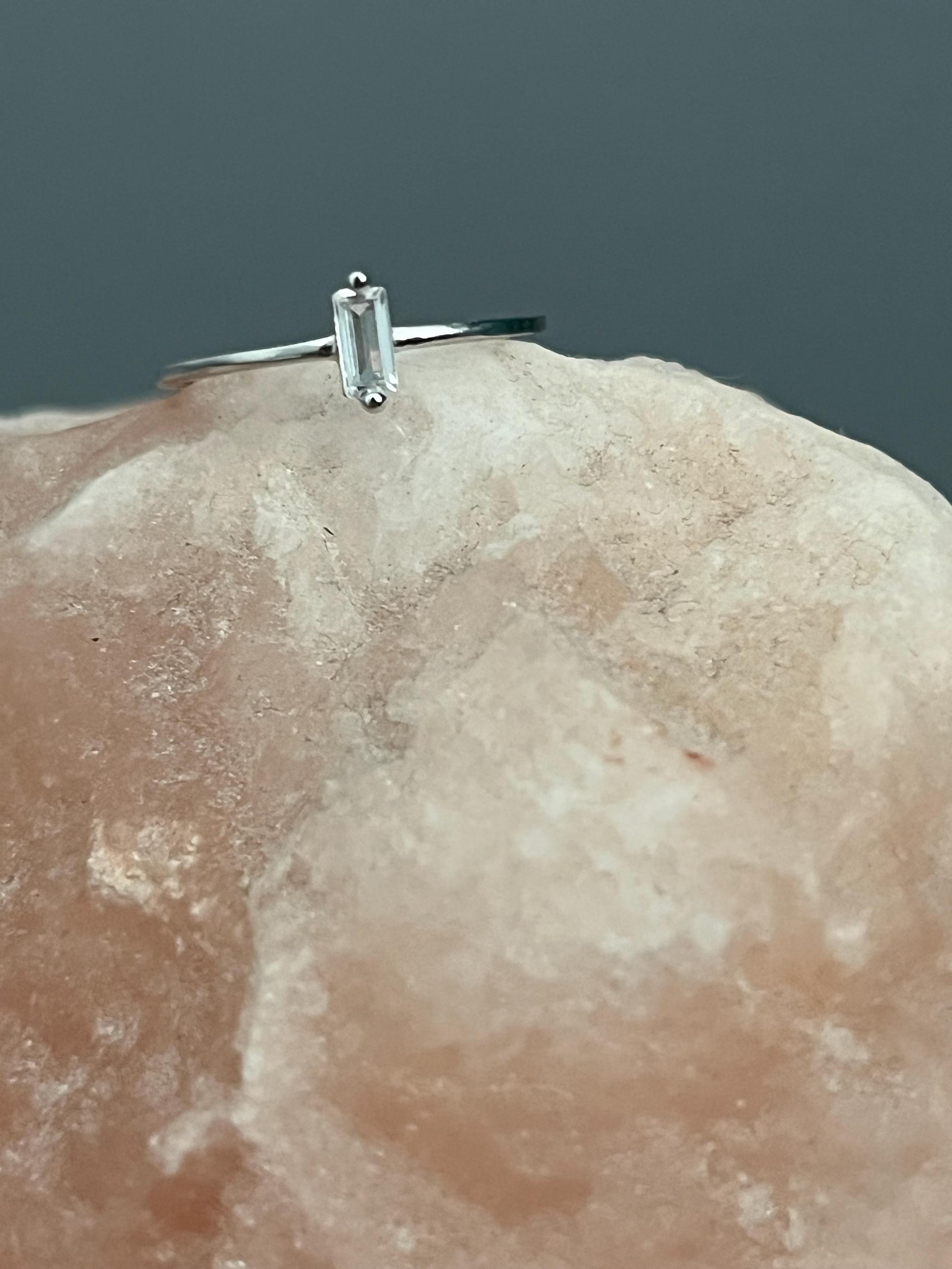 925 Sterling Silver Rectangular Ring: Geometric CZ, Size 7 - Etsy
