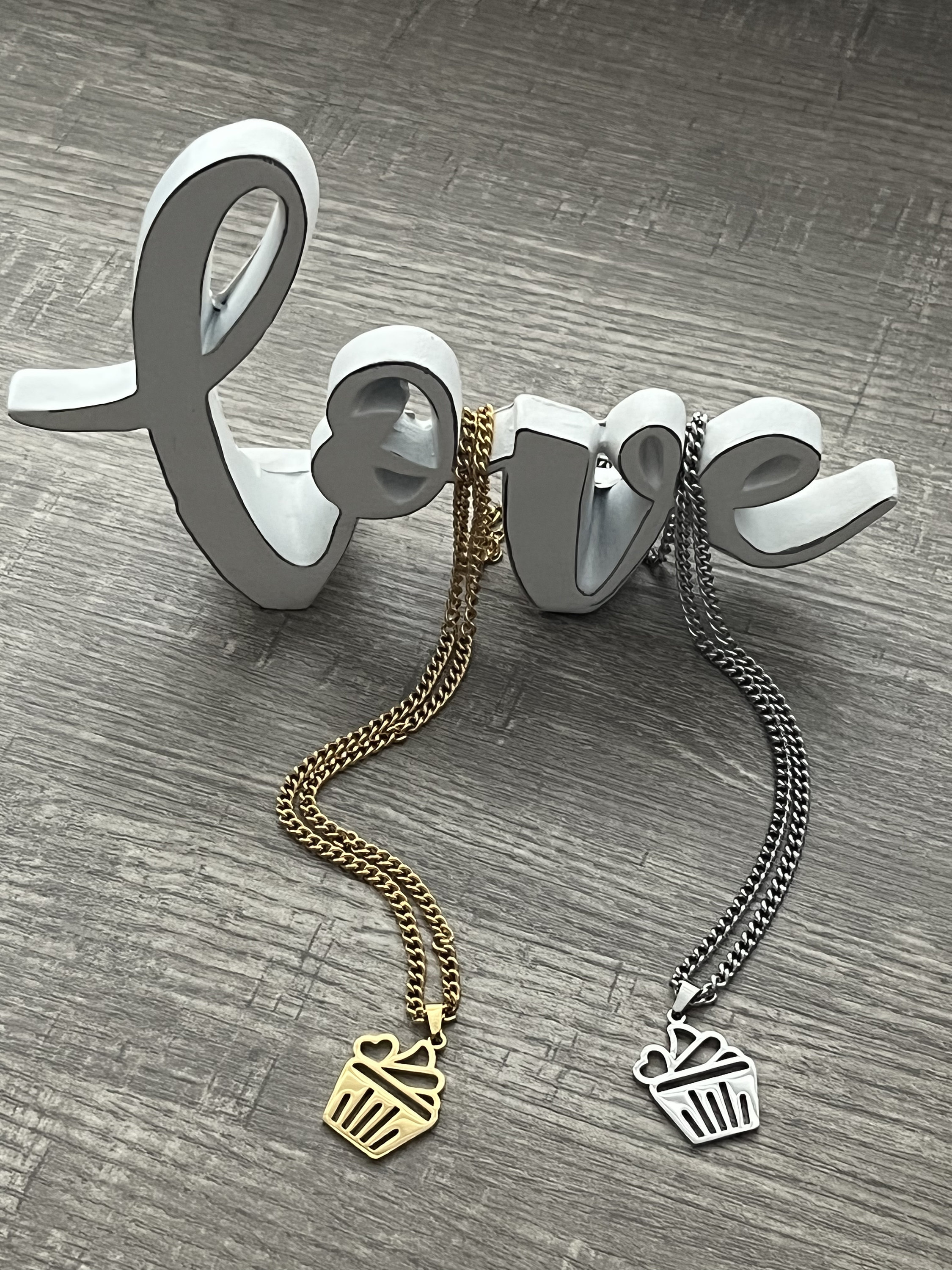Lovely Heart Cupcake Pendant Necklaces Stainless Steel Neck Chains ...