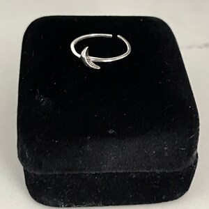Sterling Silver Crescent Moon Toe Ring: Adjustable Celestial Jewelry - Etsy