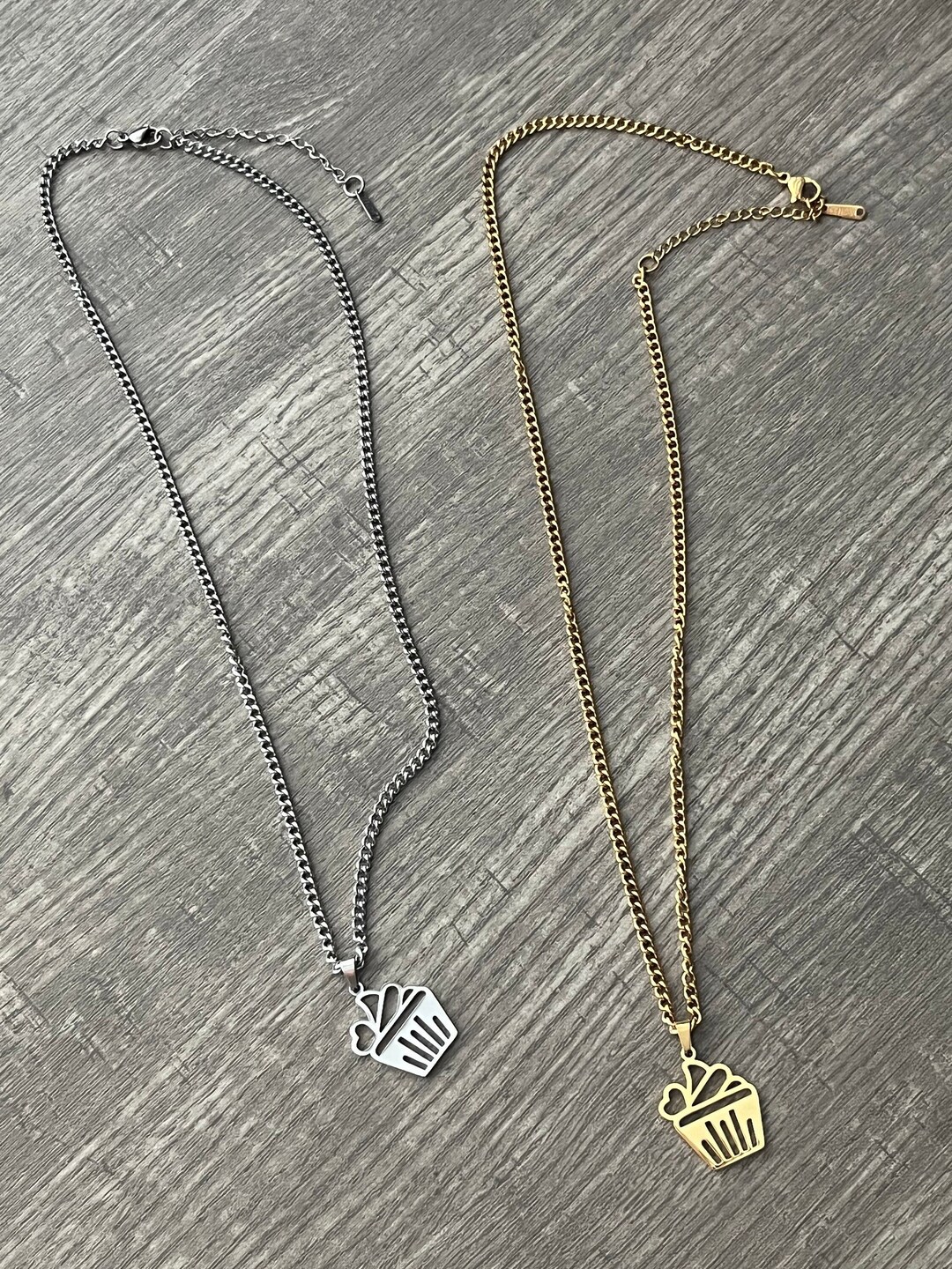Lovely Heart Cupcake Pendant Necklaces Stainless Steel Neck Chains ...