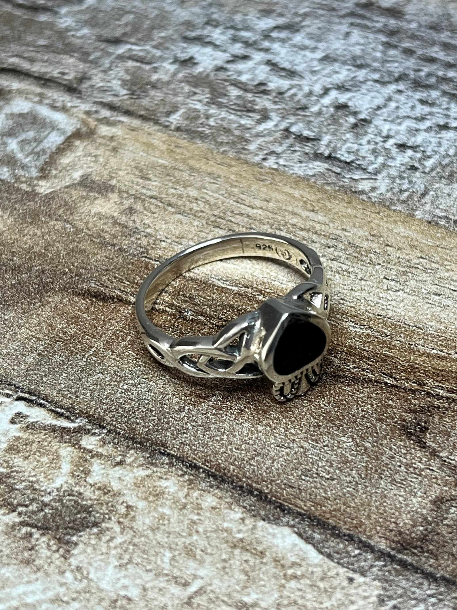 Claddagh Celtic Irish Heart Ring, Sterling Silver 925, With Black Agate ...