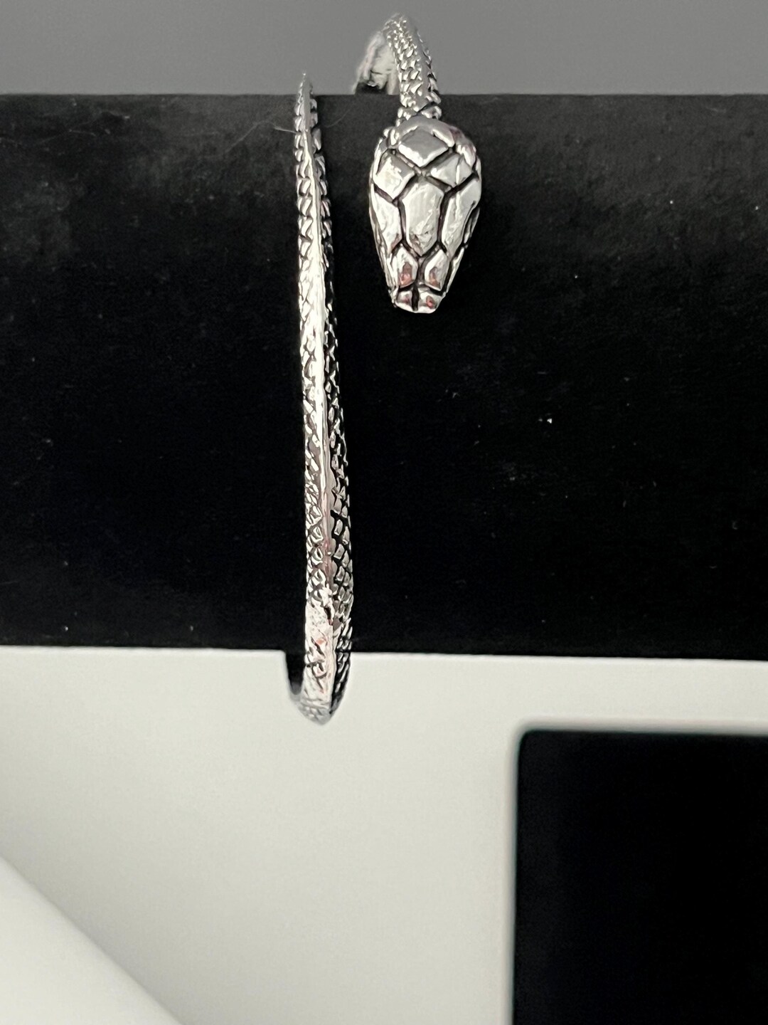 Stainless Steel Flat Snake Head Bracelet for Men, Unique Design With ...