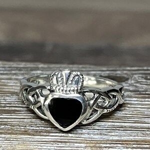 Claddagh Celtic Irish Heart Ring, Sterling Silver 925, With Black Agate ...