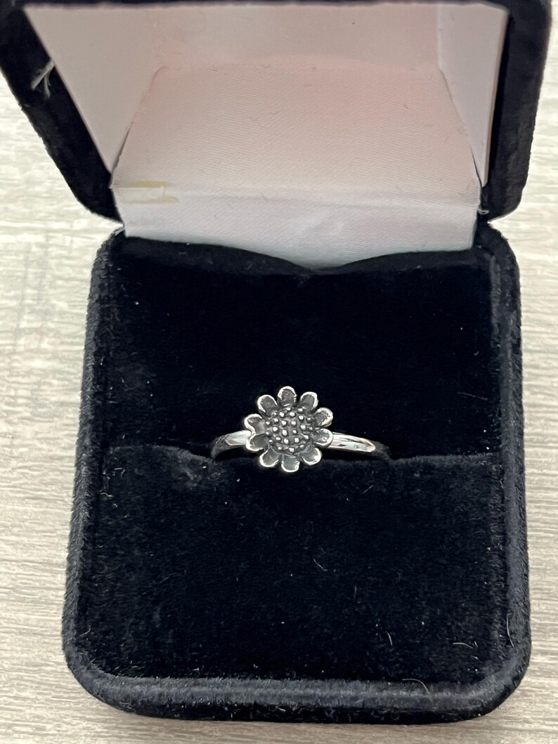 Sterling Silver Sunflower Ring: Dainty Floral Statement Jewelry - Etsy
