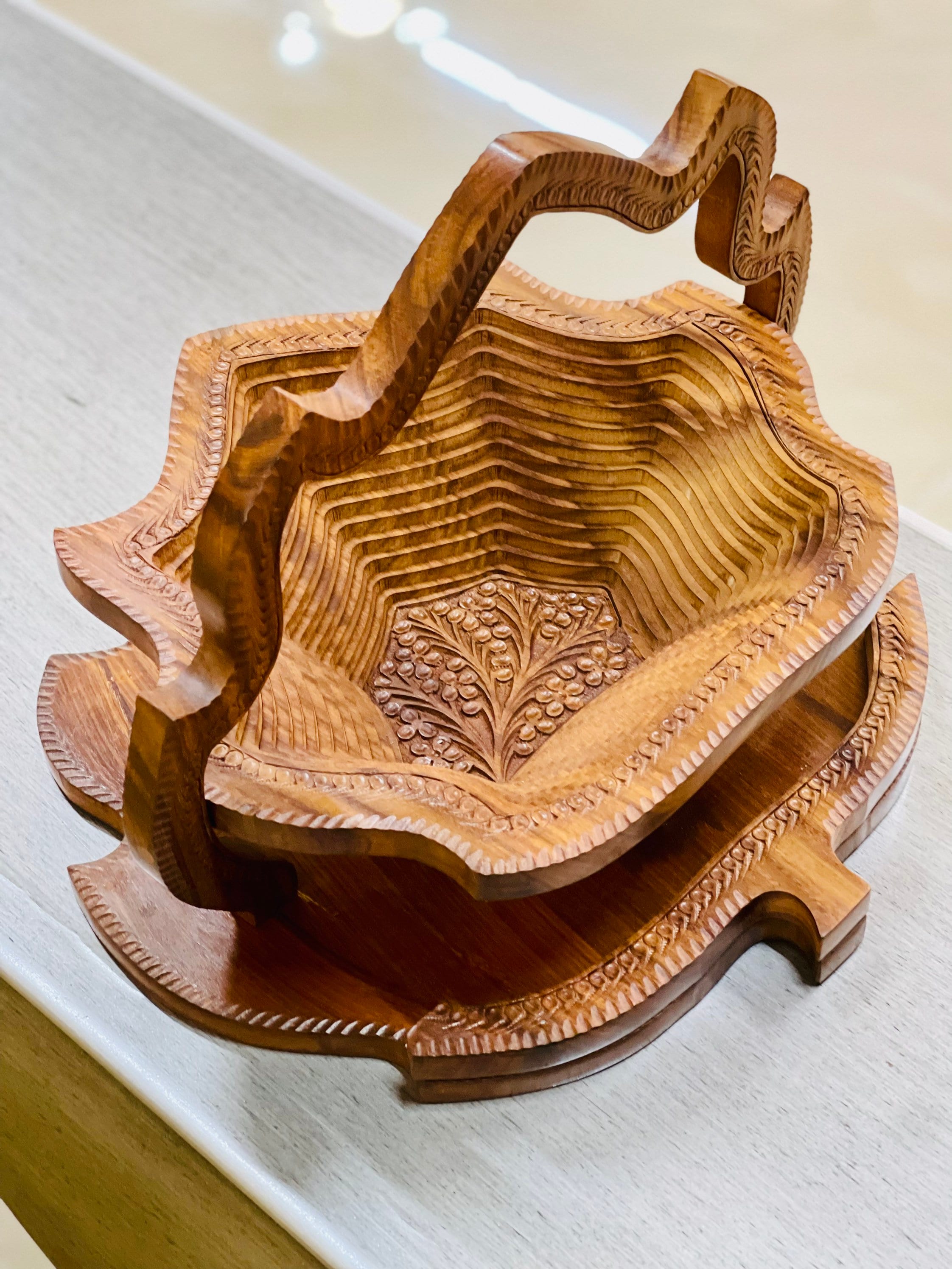 Handmade Wooden Basket. XL Leaf Shape, Bread Basket/fruit Basket, Gift ...