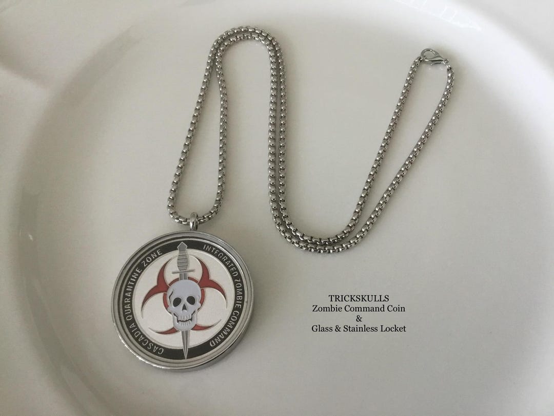 Zombie Command Skull Enamel Skulls Coin in Glass Locket & 60cm ...